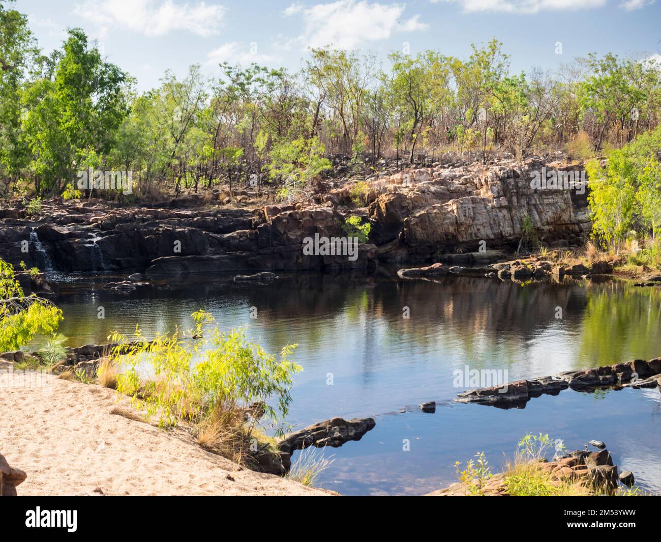 Sandy beach and rockholel at the head of Long Pool, Edith River (Leliyn ...