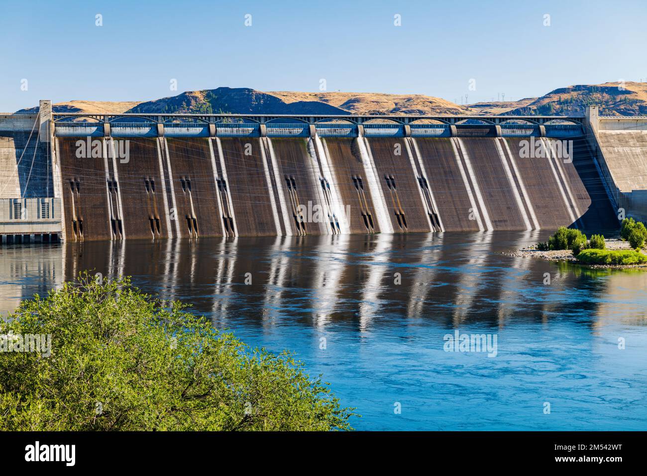 Grand Coulee hydroelectric dam; largest producer of power in the USA; Columbia River; Washington ...
