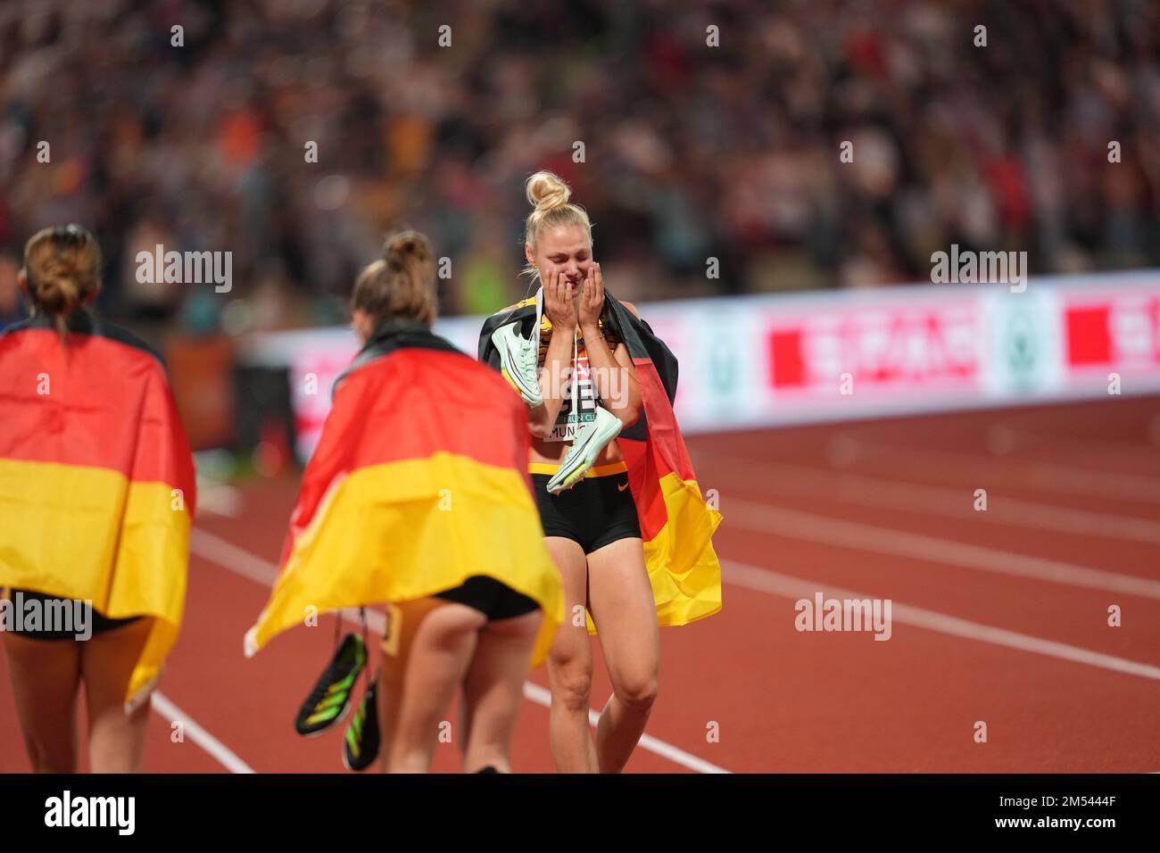 European Championships, Olympiastadion, final 4x100 meter relay, women ...