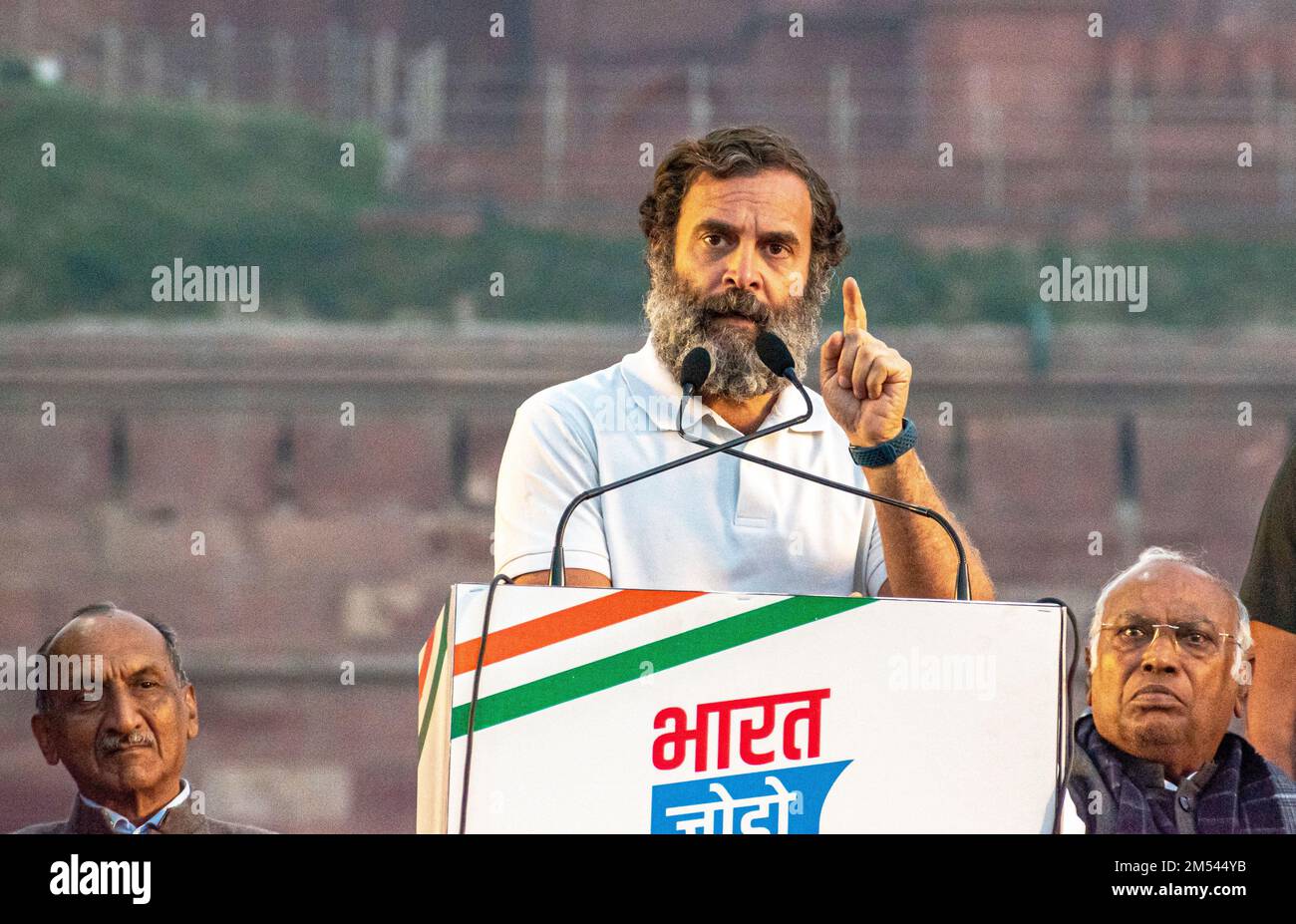 Crowd indian national congress party hi-res stock photography and ...