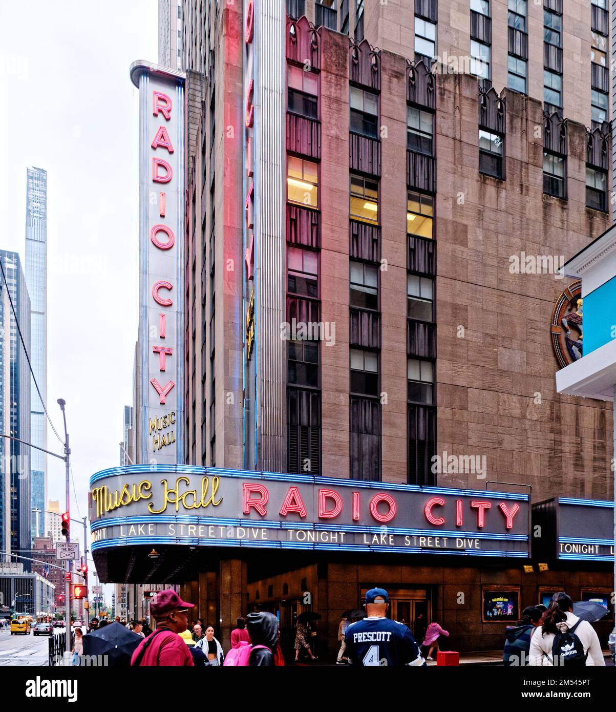 Hall signs hi-res stock photography and images - Alamy