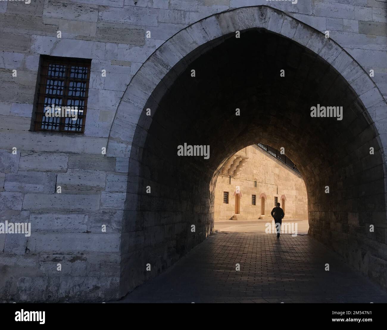 New Mosque Hunkar Pavilion Gate (Turkish: Yeni Camii Hünkar Kasrı) at ...