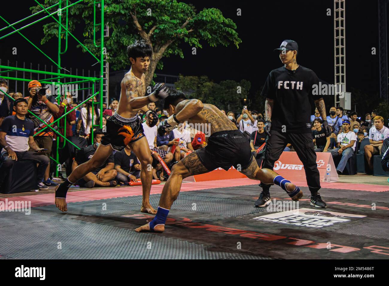 Fight club thailand hi-res stock photography and images - Alamy