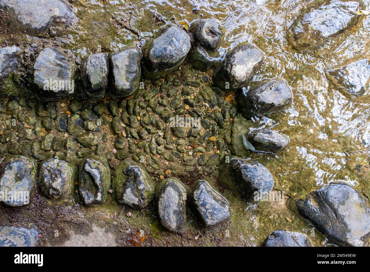 Japan river stone hi-res stock photography and images - Alamy