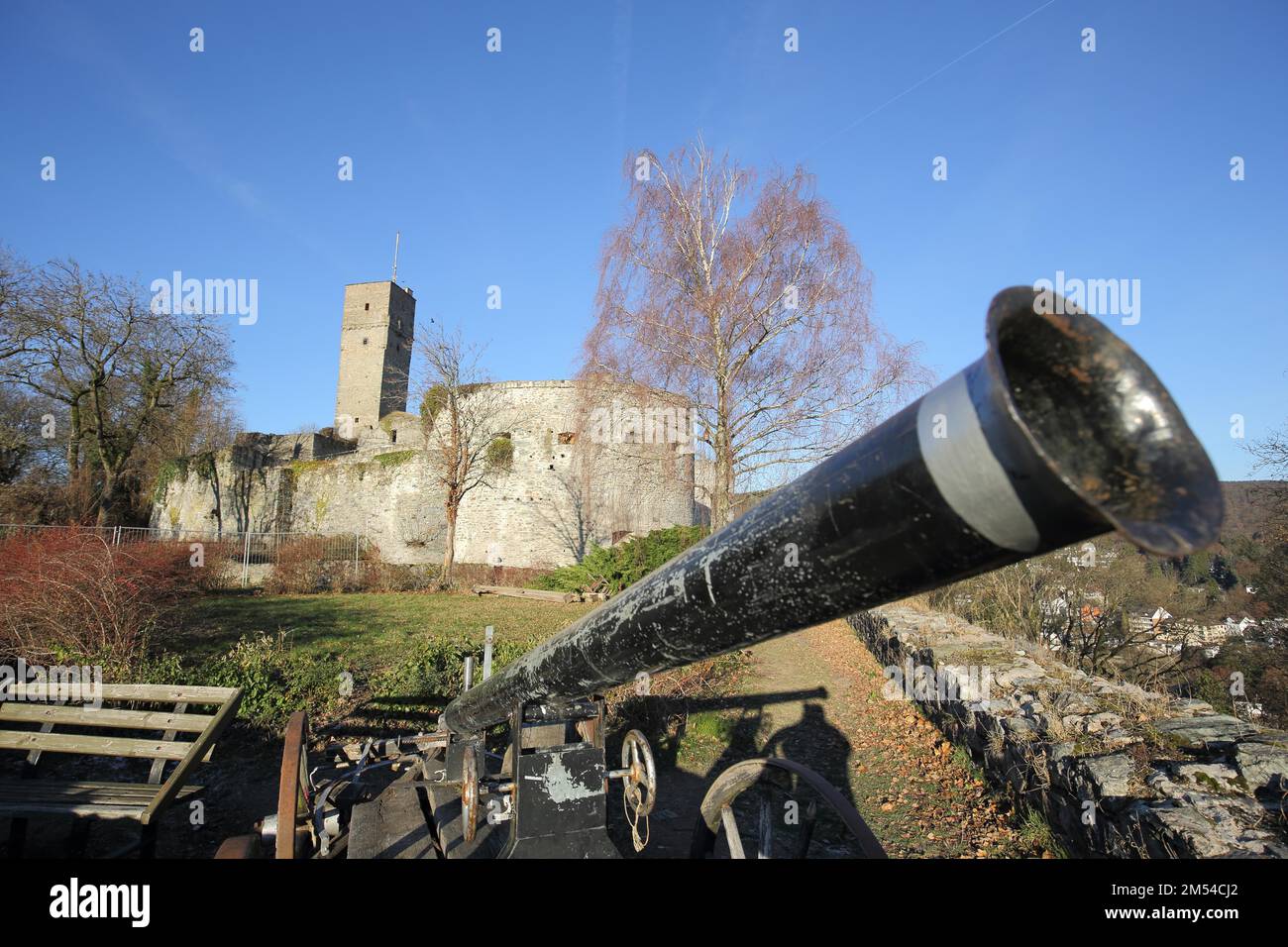 Koenigstein Castle built 12th century with medieval cannon and cannon ...
