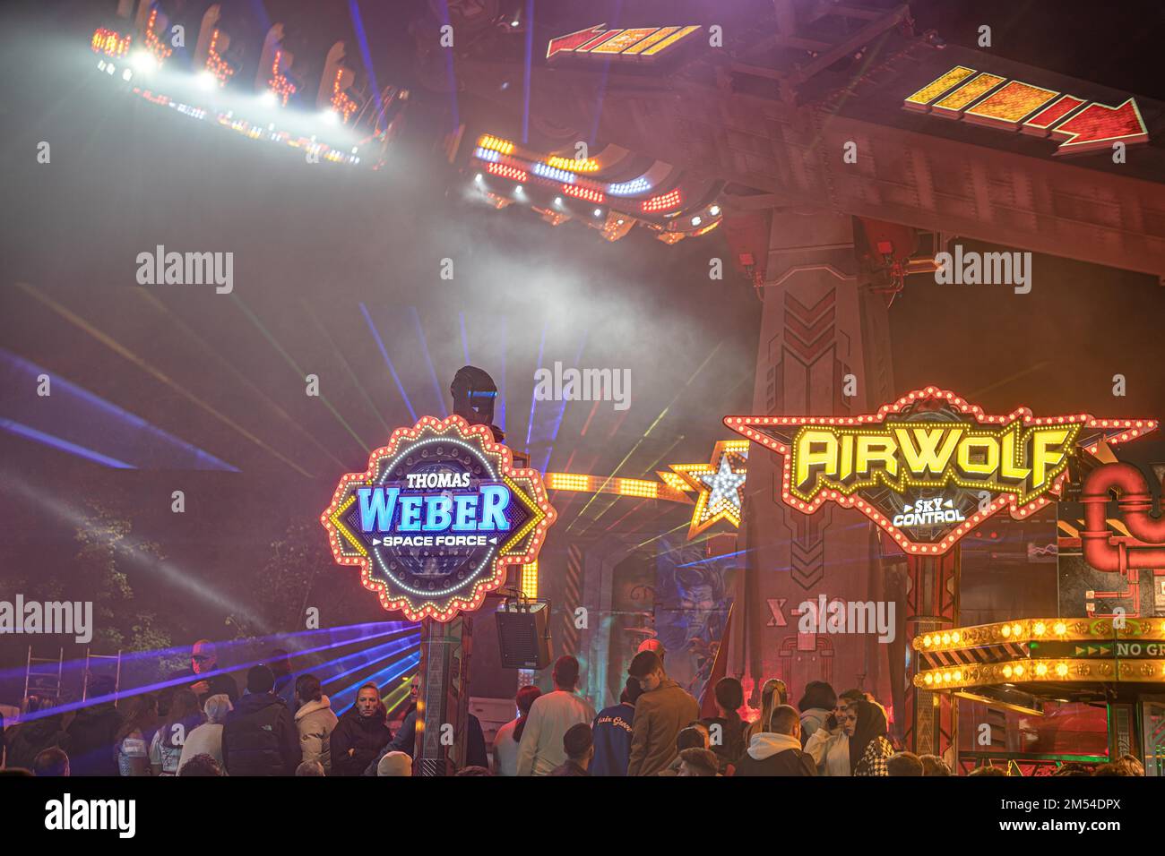 At night at the Canstatter Wasen, Stuttgart, Germany Stock Photo - Alamy