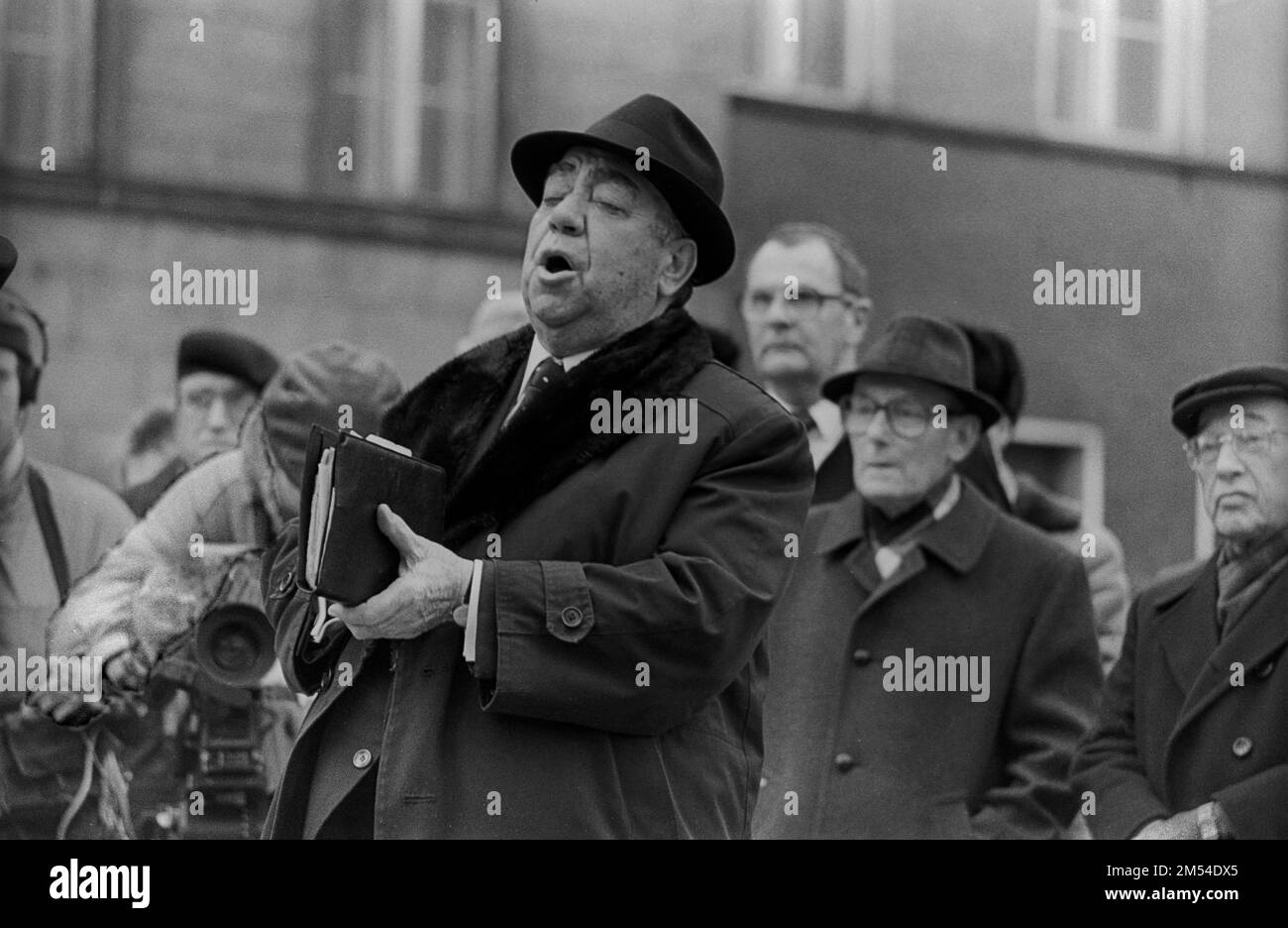 GDR, Berlin, 27 February 1988, commemoration of the factory action ...