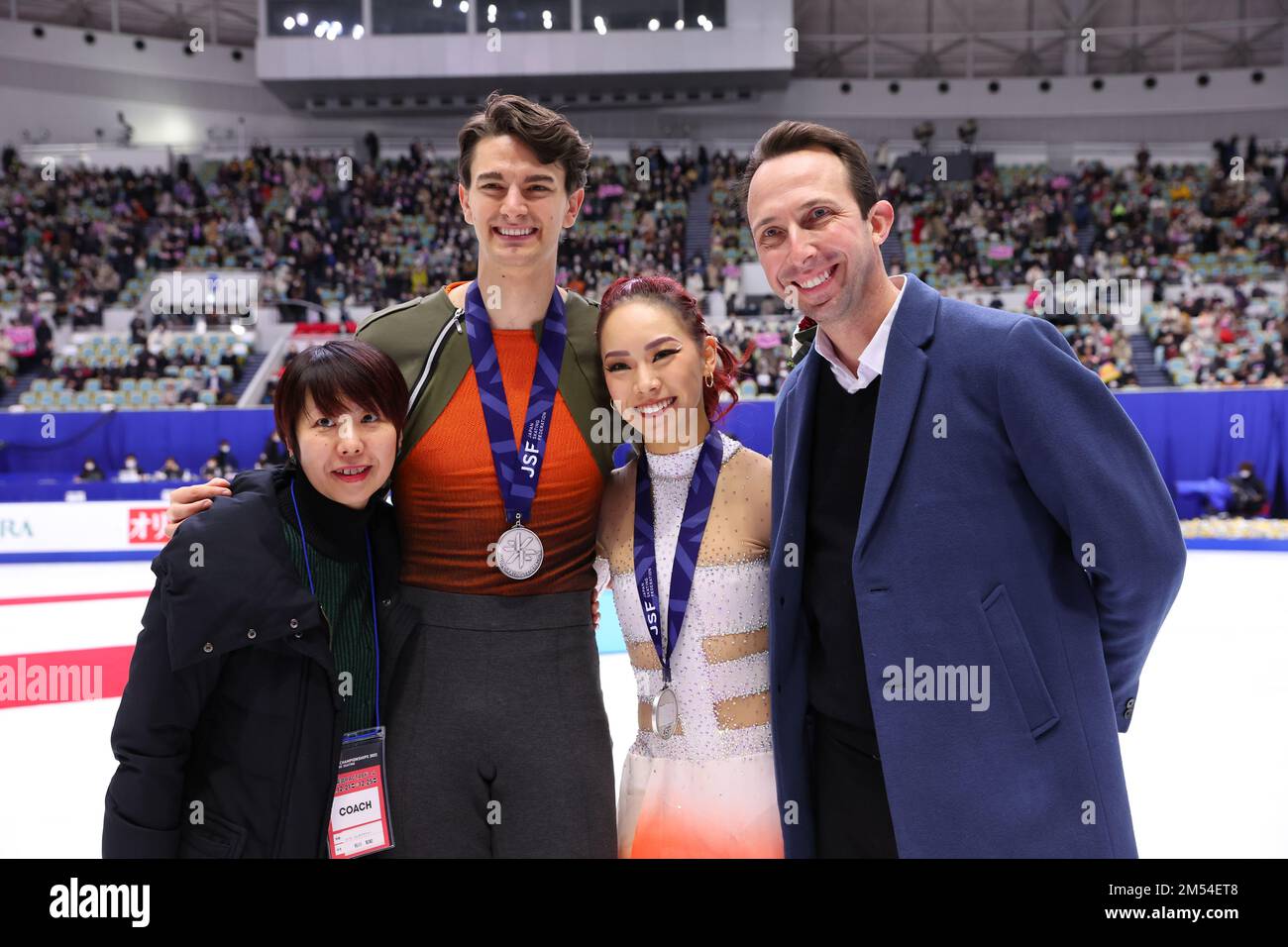 Towayakuhin RACTAB Dome, Osaka, Japan. 24th Dec, 2022. (L-R) Rie ...