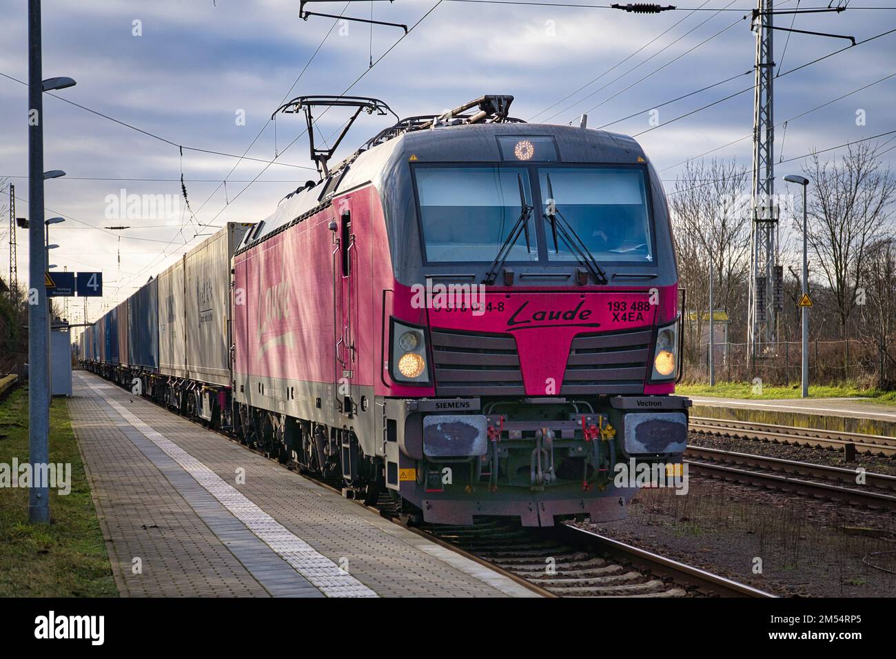 An electric locomotive, Siemens Vectron from Laude carrying a freight ...