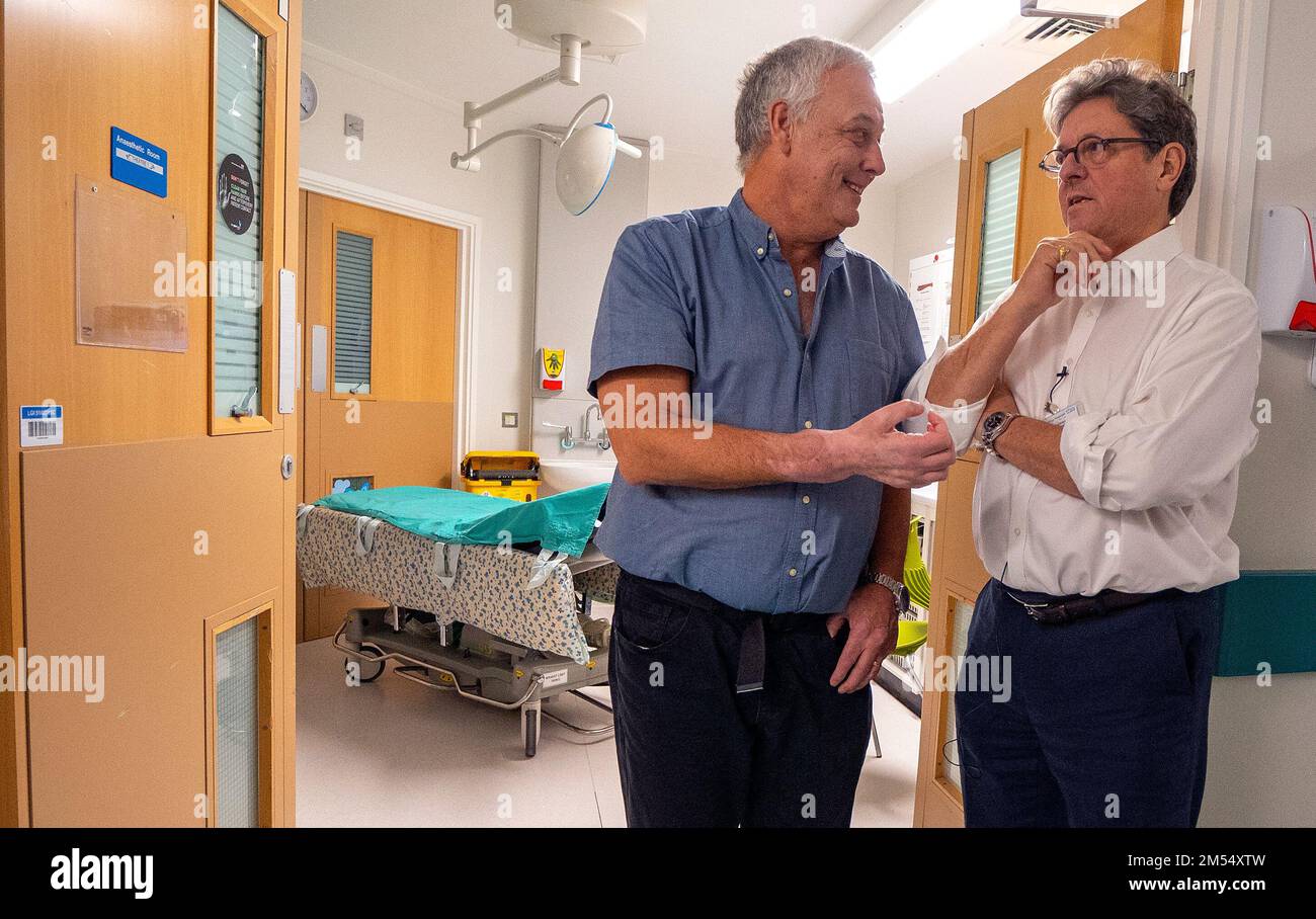 Mark Cahill, who was the first person in the UK to have a hand ...