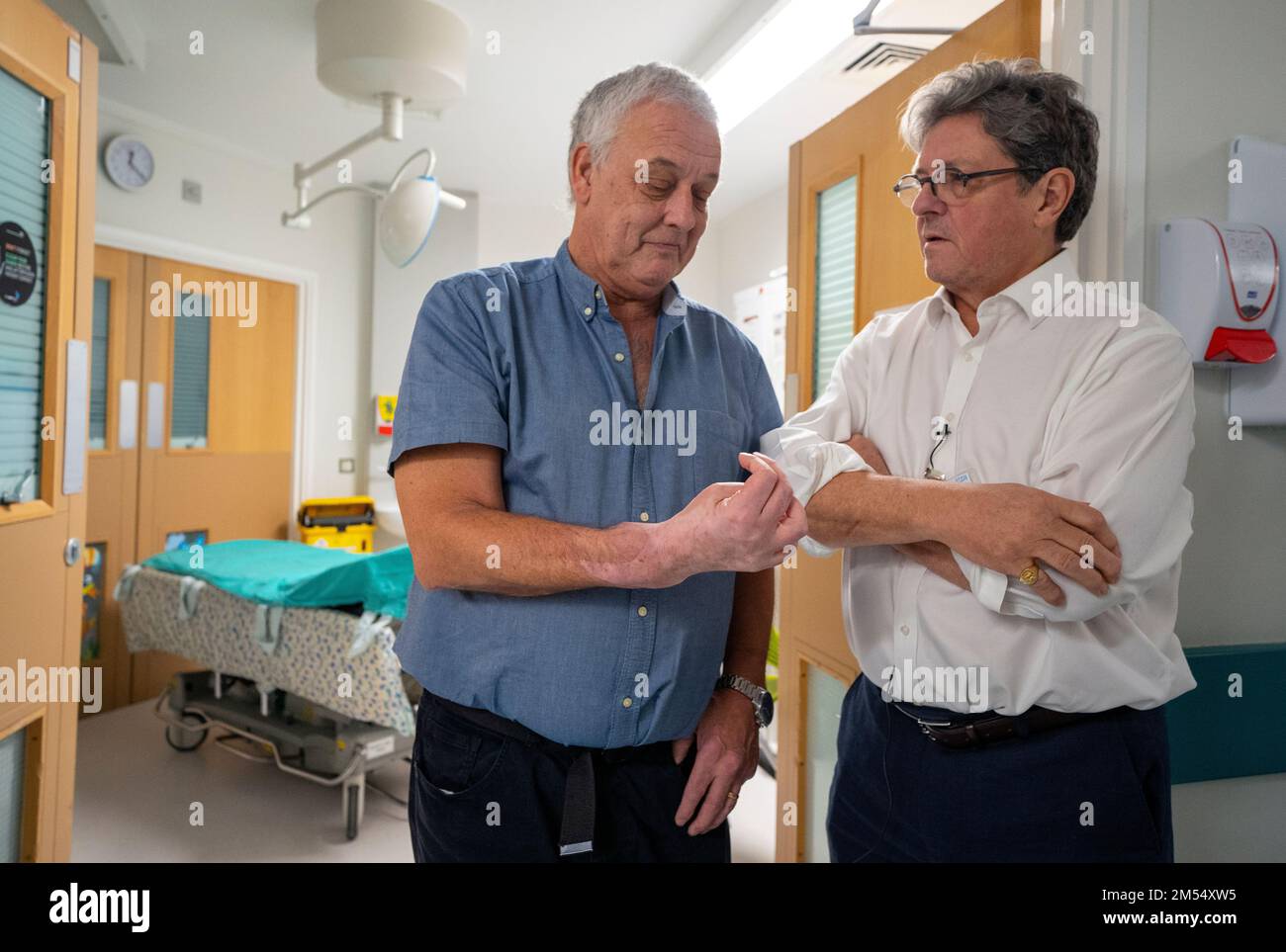 Mark Cahill, who was the first person in the UK to have a hand ...