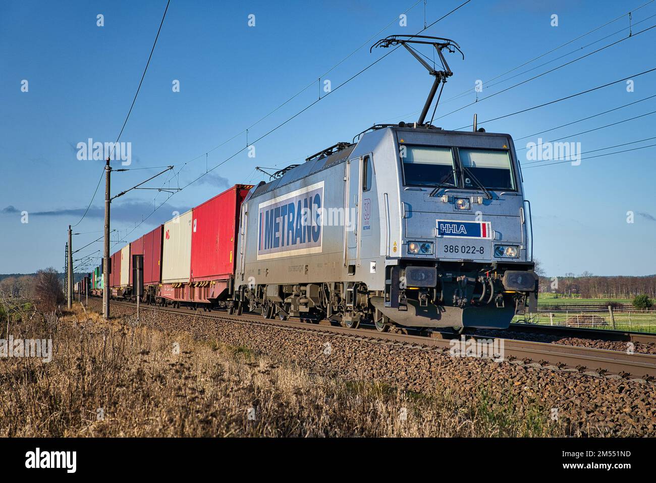 A class 386 electric locomotive, Bombardier TRAXX driving through ...
