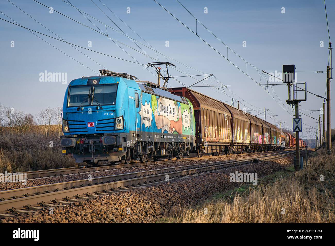 A class 193 electric locomotive, Siemens VECTRON driving in the ...