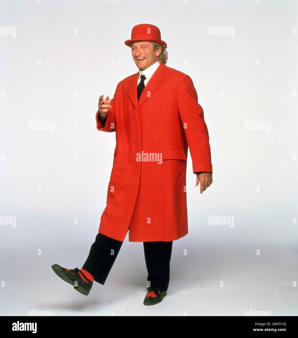 ROBIN WILLIAMS in TOYS (1992), directed by BARRY LEVINSON. Credit: 20TH ...