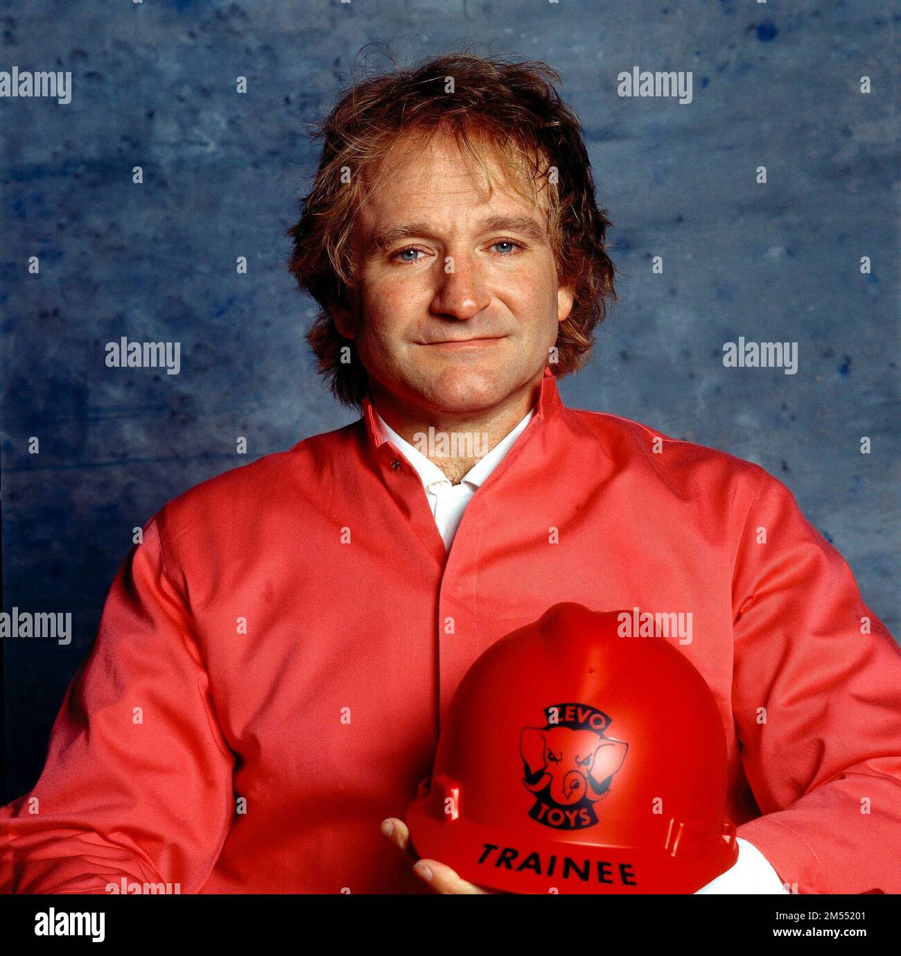 ROBIN WILLIAMS in TOYS (1992), directed by BARRY LEVINSON. Credit: 20TH ...