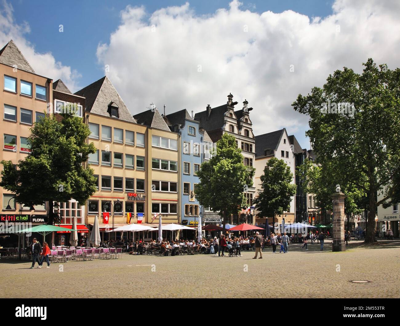 Alter markt (Old market) square in Cologne (Koln). Germany Stock Photo ...