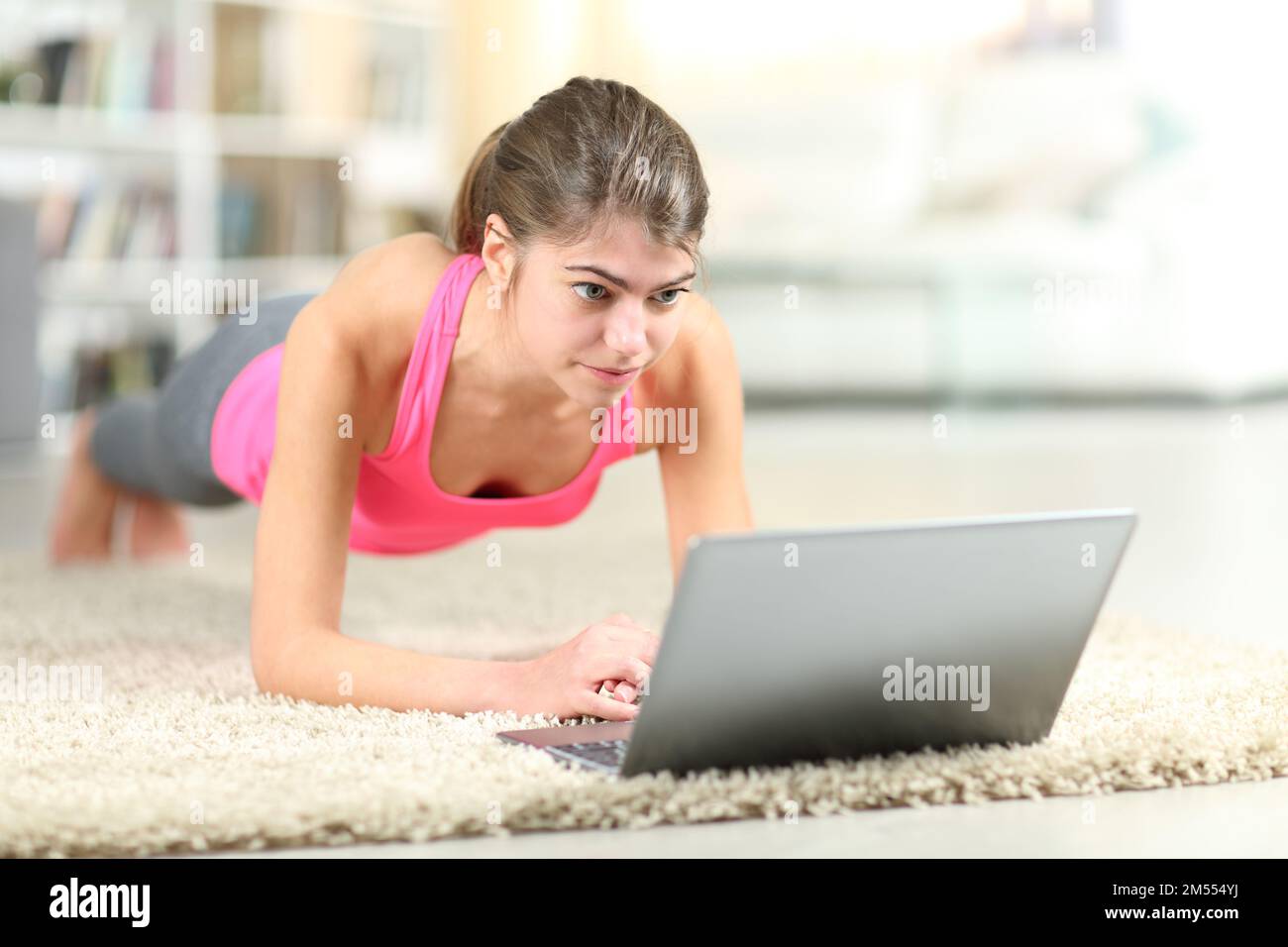 Tutorial exercise hi-res stock photography and images - Alamy