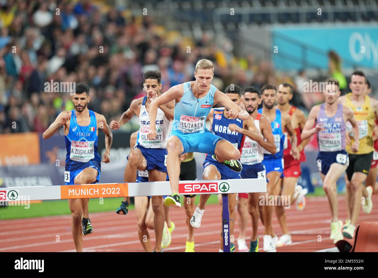 Topi Raitanen leading the race and participating in the 3000 meter ...