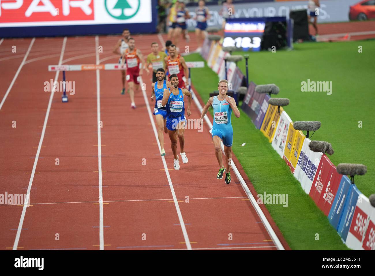 Topi Raitanen winning the 3000m steeplechase at the 2022 European ...