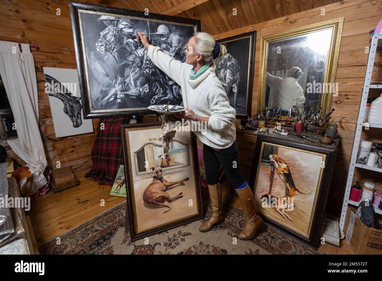 Picture shows artist Debbie Harris working in her garden studio based ...