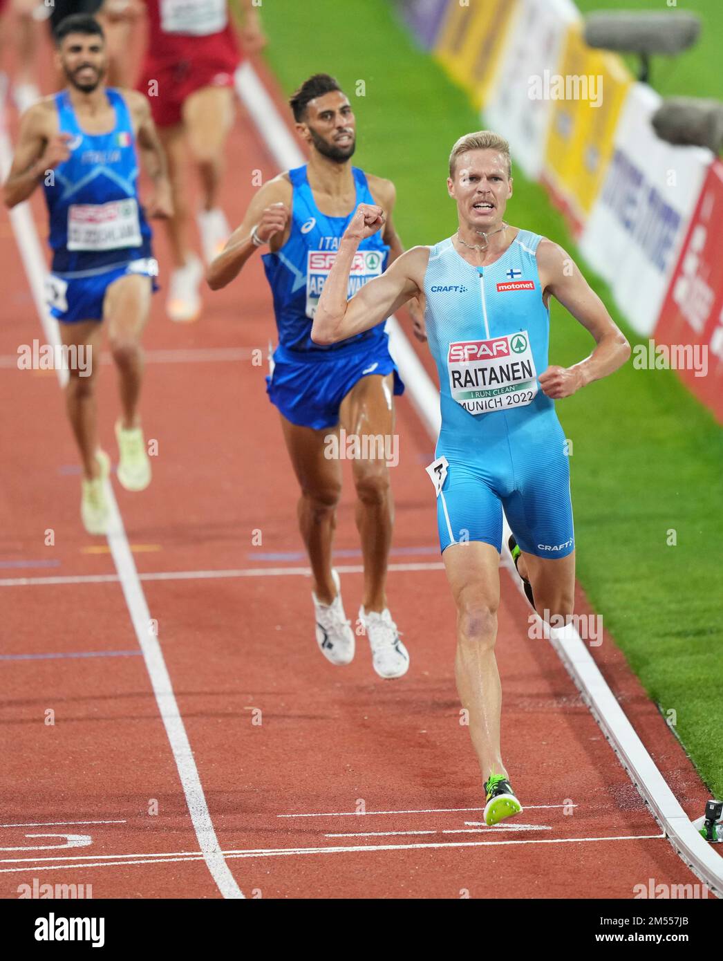 Topi Raitanen winning the 3000m steeplechase at the 2022 European ...