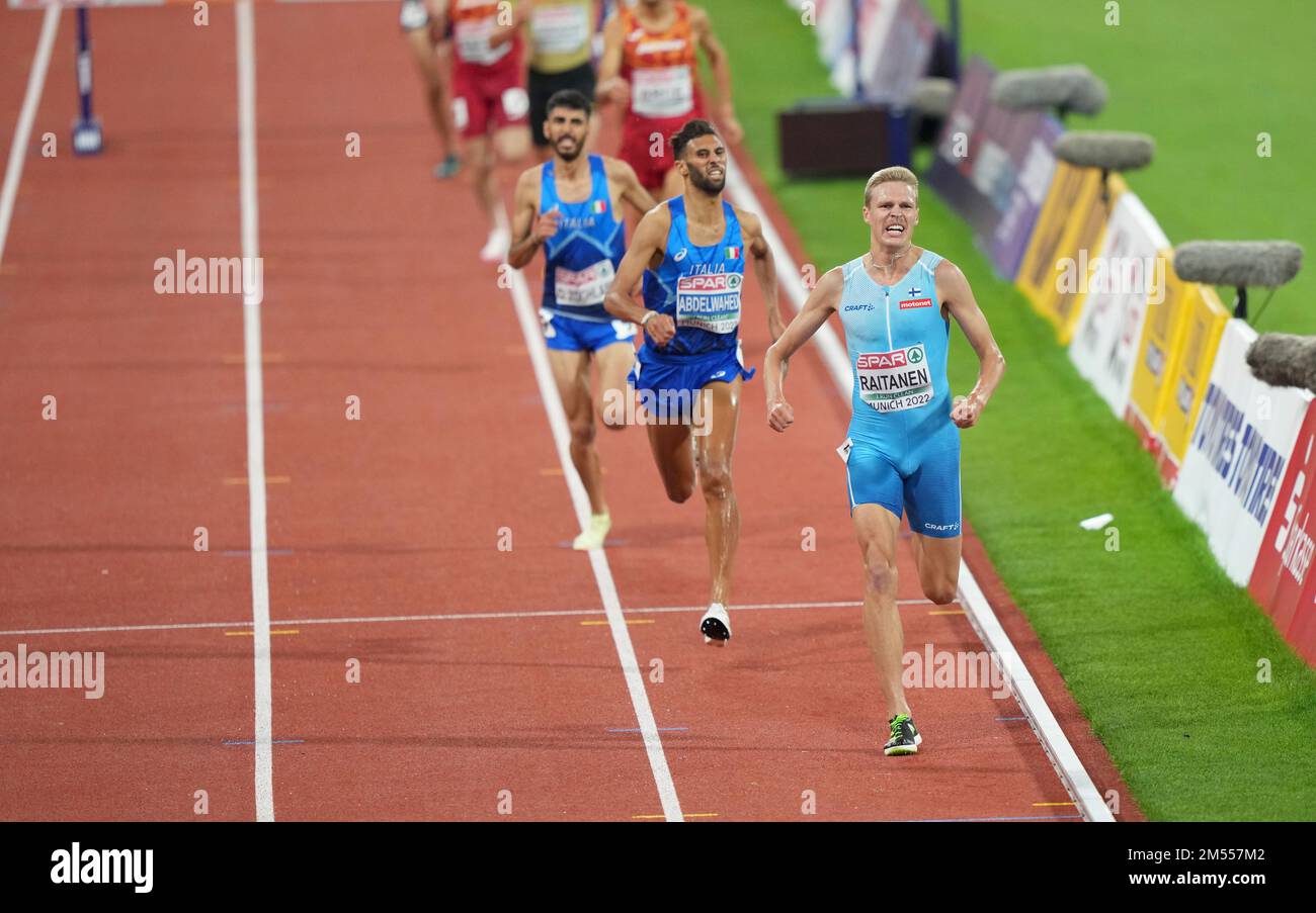 Topi Raitanen winning the 3000m steeplechase at the 2022 European ...