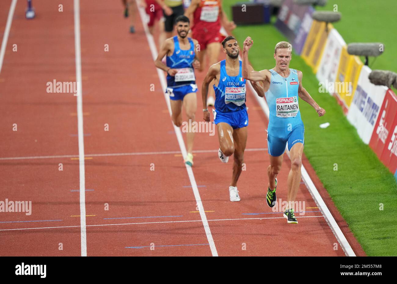 Topi Raitanen winning the 3000m steeplechase at the 2022 European ...