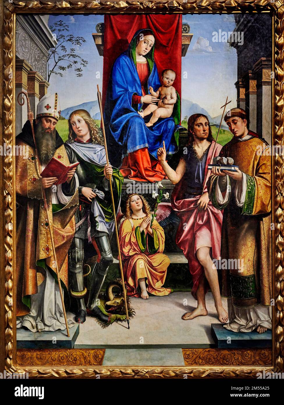 Madonna col bambino in trono con hi-res stock photography and images - Alamy