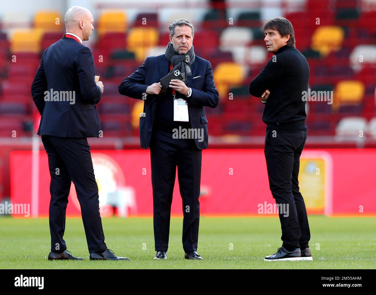 Tottenham Hotspur manager Antonio Conte (right) with managing director ...