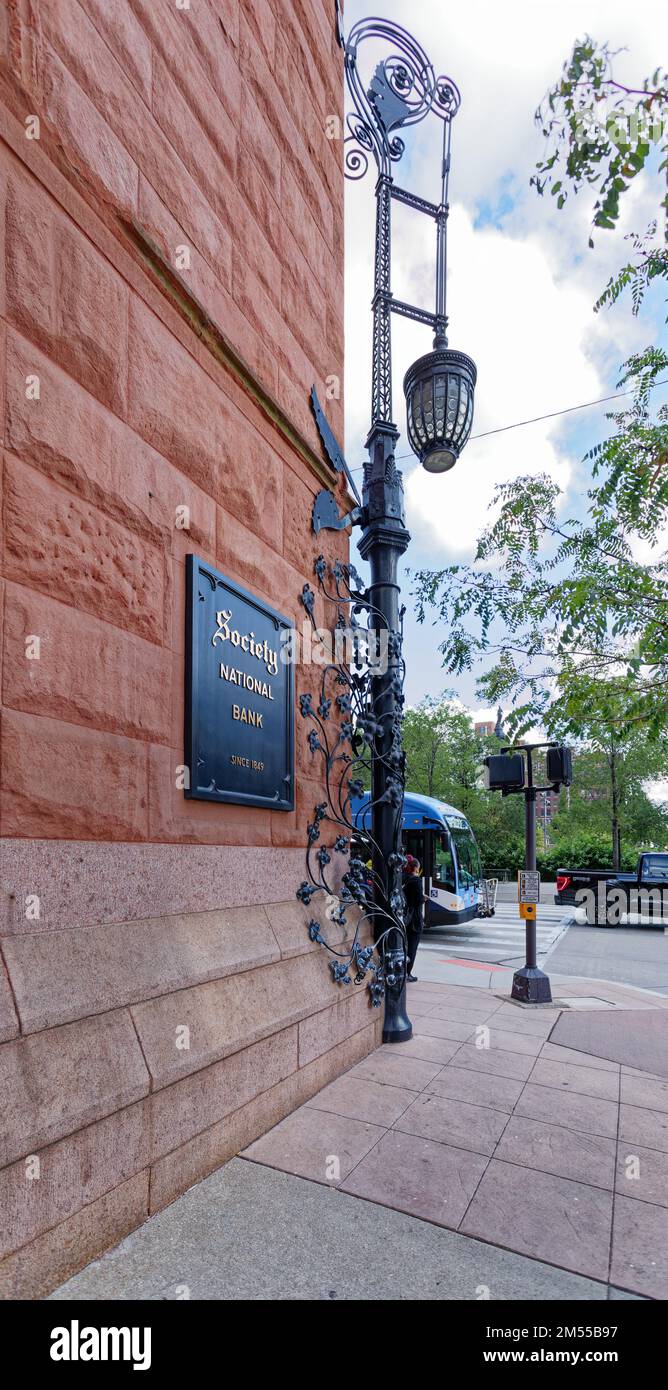 The historic Society for Savings Building, Cleveland’s tallest building ...