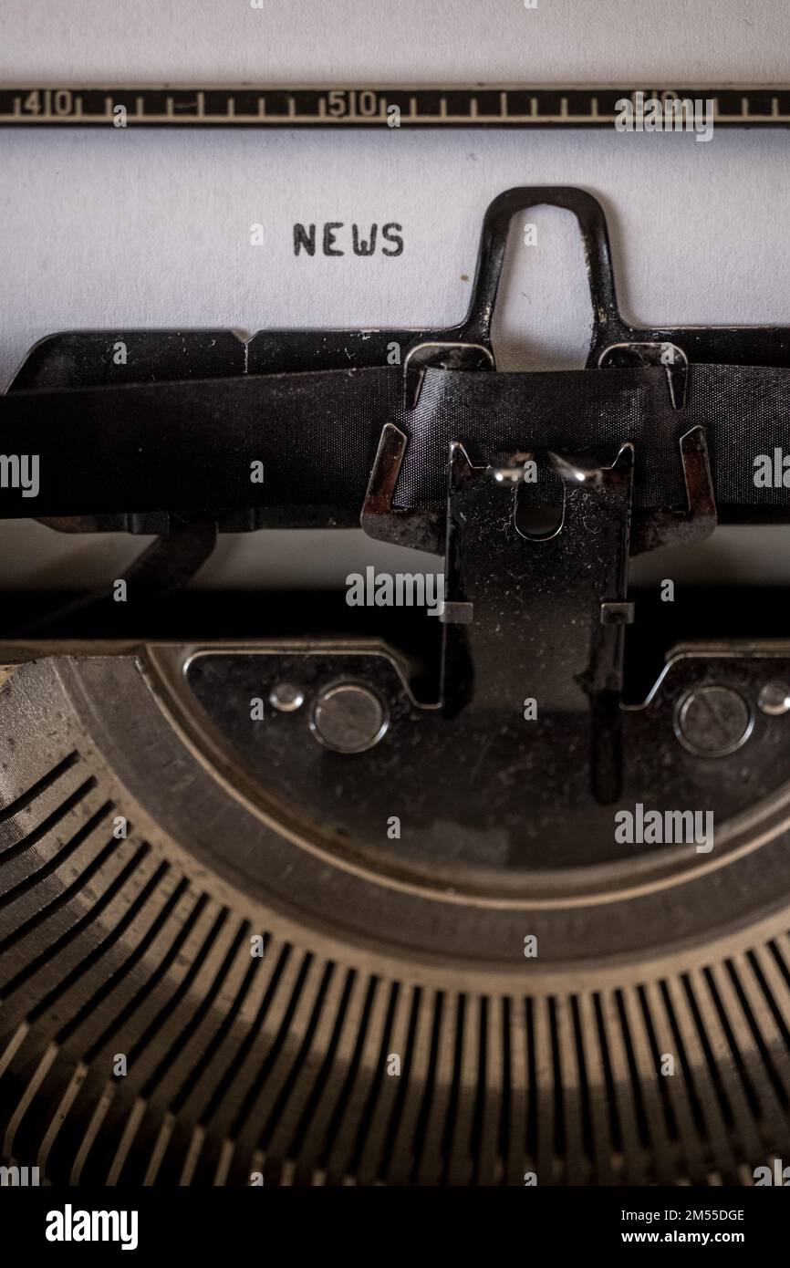 The word news written on a vintage typewriter Stock Photo - Alamy