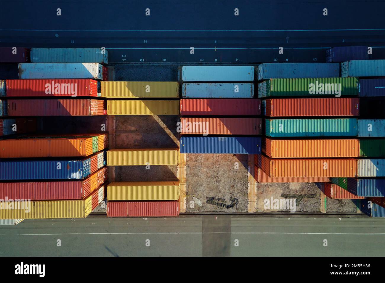 Shipping containers in terminal, Unloading containers in warehouse on ...