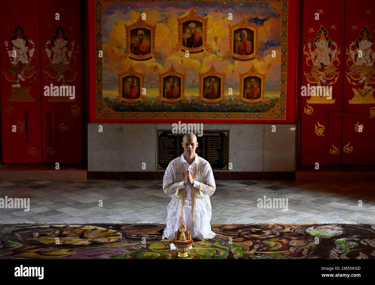 Bangkok, Thailand. 25th Dec, 2022. 22year old ½ Thai ½ American William ...