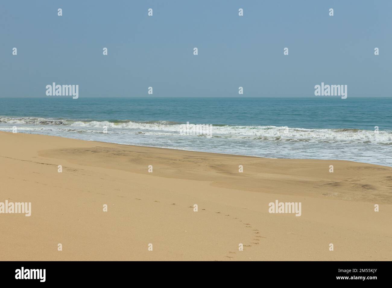 Rough waves of the Atlantic Ocean off the coast of Namibia.The northern ...