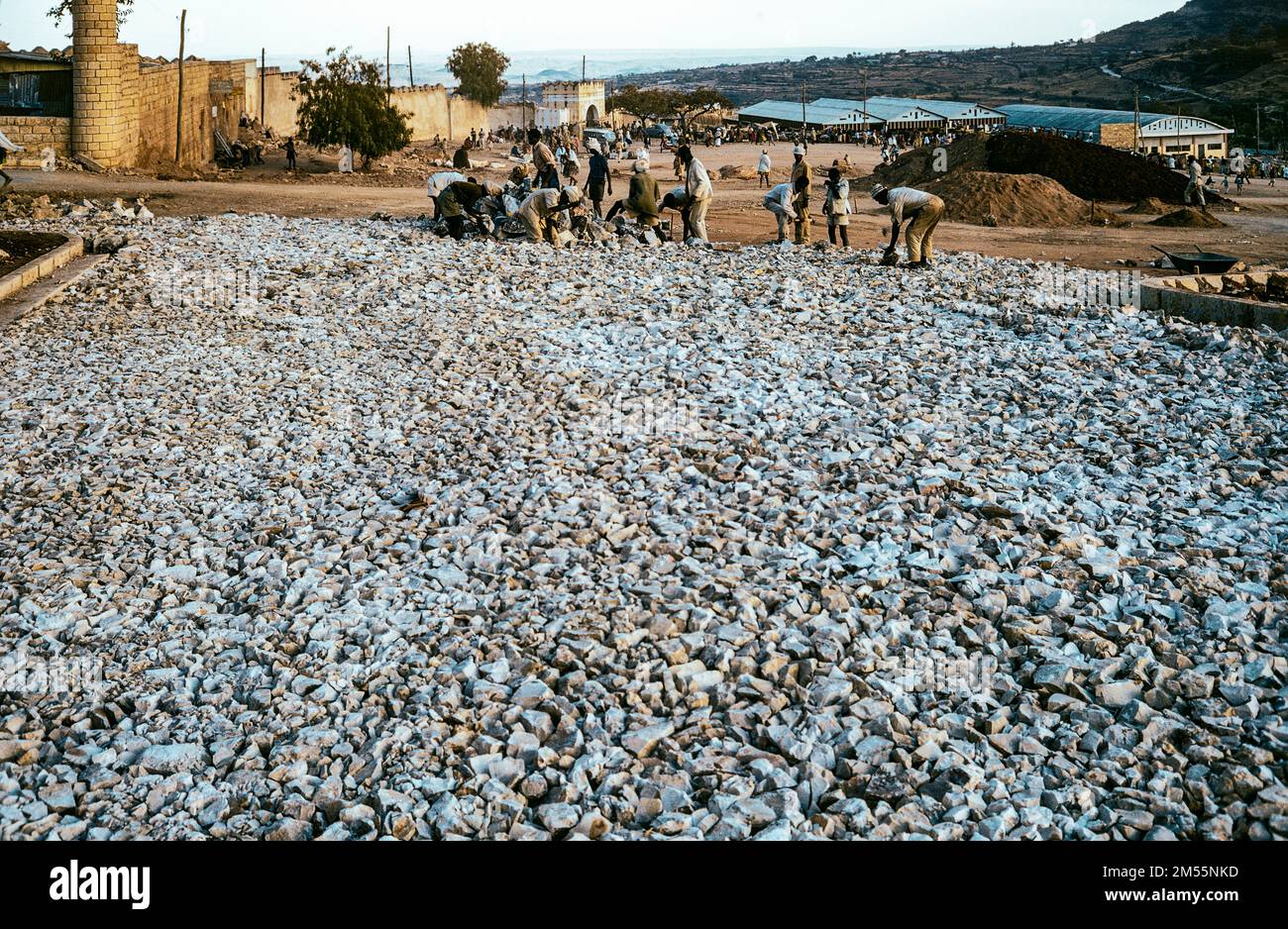 Ethiopia, 1970s, Harar, workers building a new road with stones, Harari ...