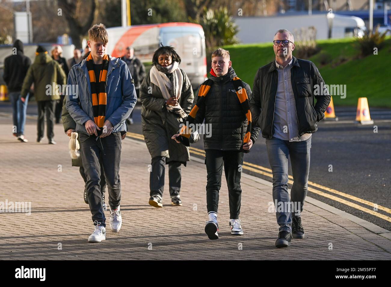 Hull City fans arrives ahead of the Sky Bet Championship match Hull ...