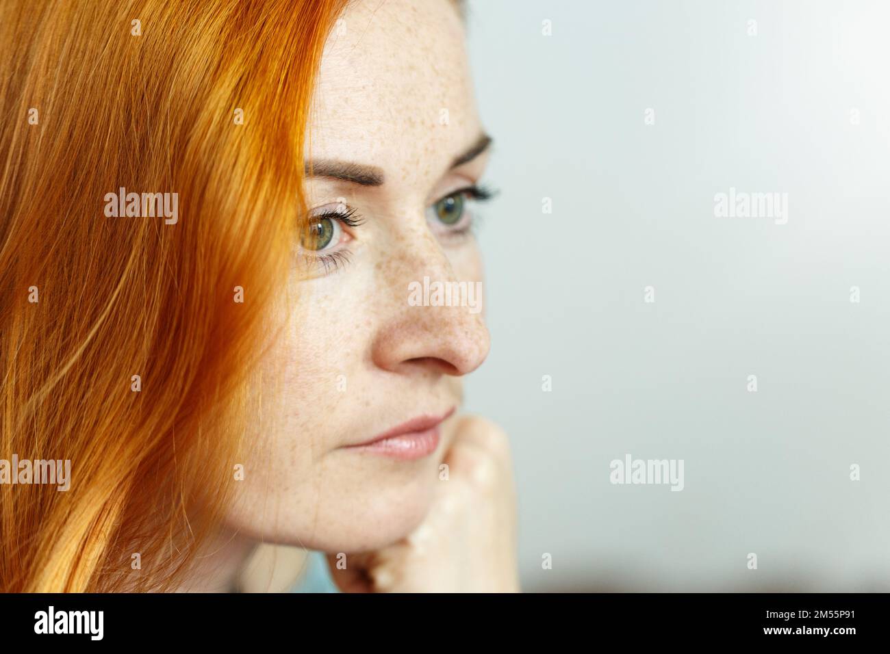Middle age beautiful redhead hi-res stock photography and images - Alamy