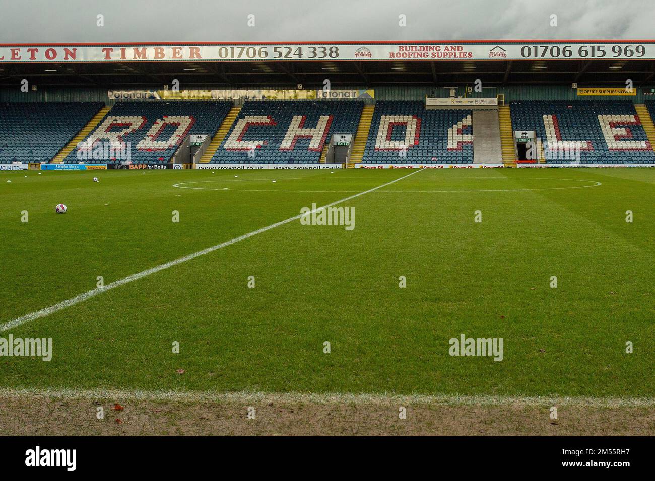 Crown oil hi-res stock photography and images - Alamy