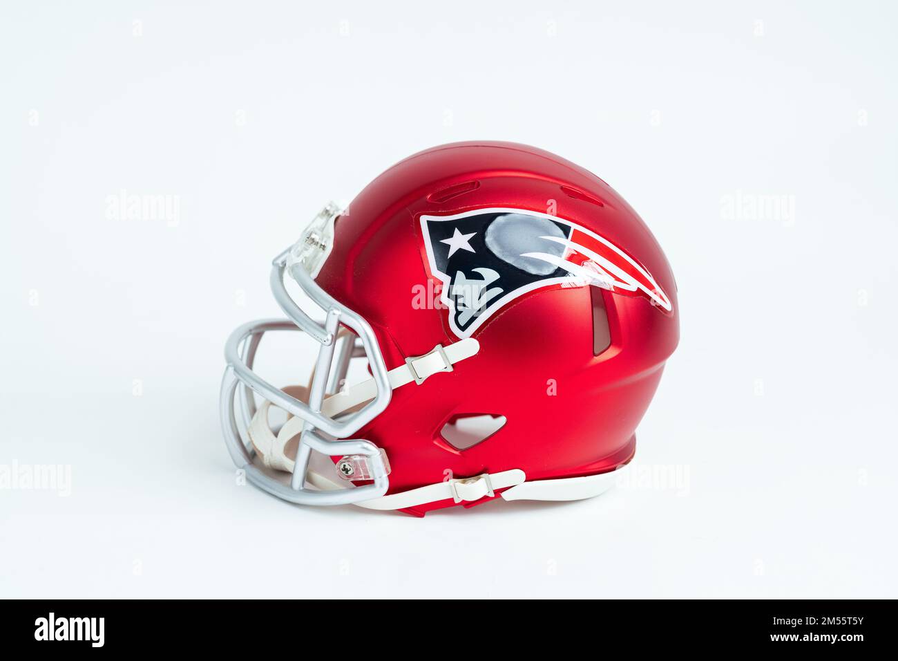 New england patriots helmet hi-res stock photography and images - Alamy