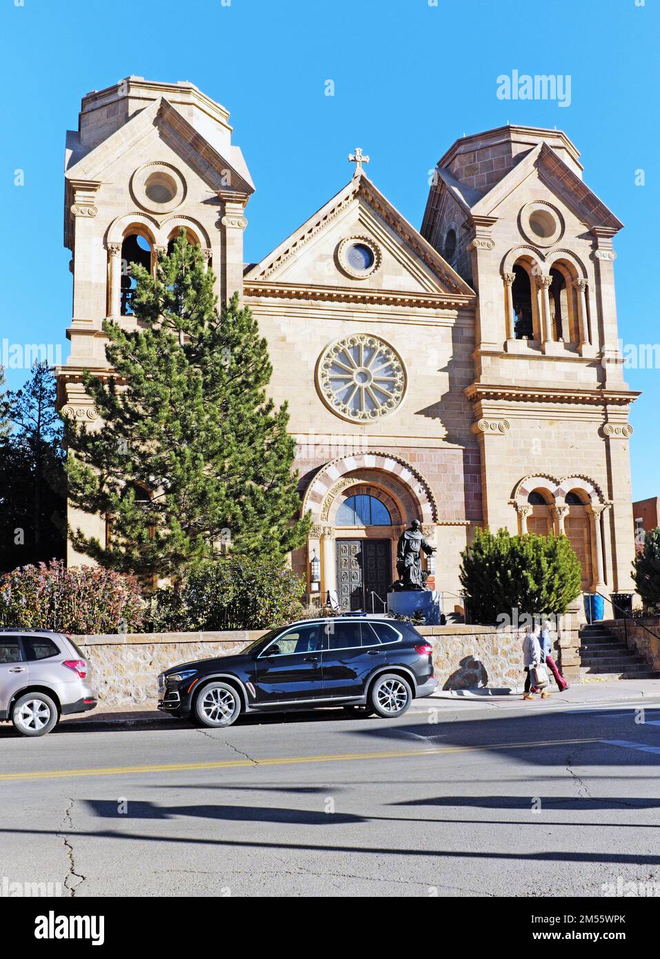 Cathedral basilica of saint francis of assisi santa fe 2022 hi-res ...