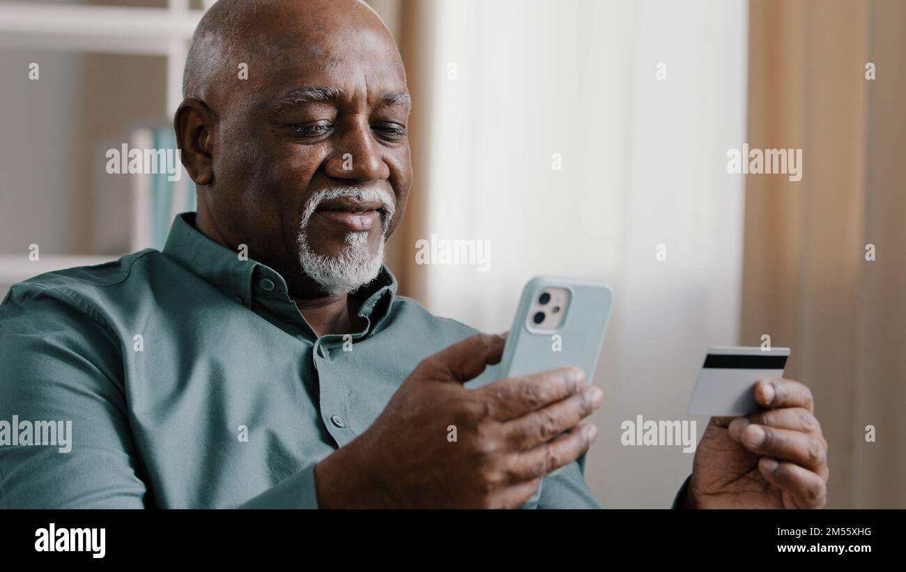 Old man upset online banking hi-res stock photography and images - Alamy