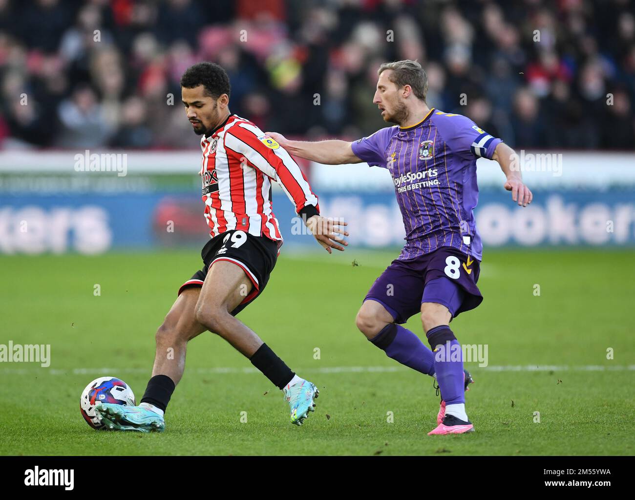 Gary allen sheffield hi-res stock photography and images - Alamy
