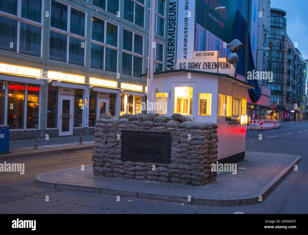 Checkpoint Charlie, Berlin, Germany Stock Photo - Alamy