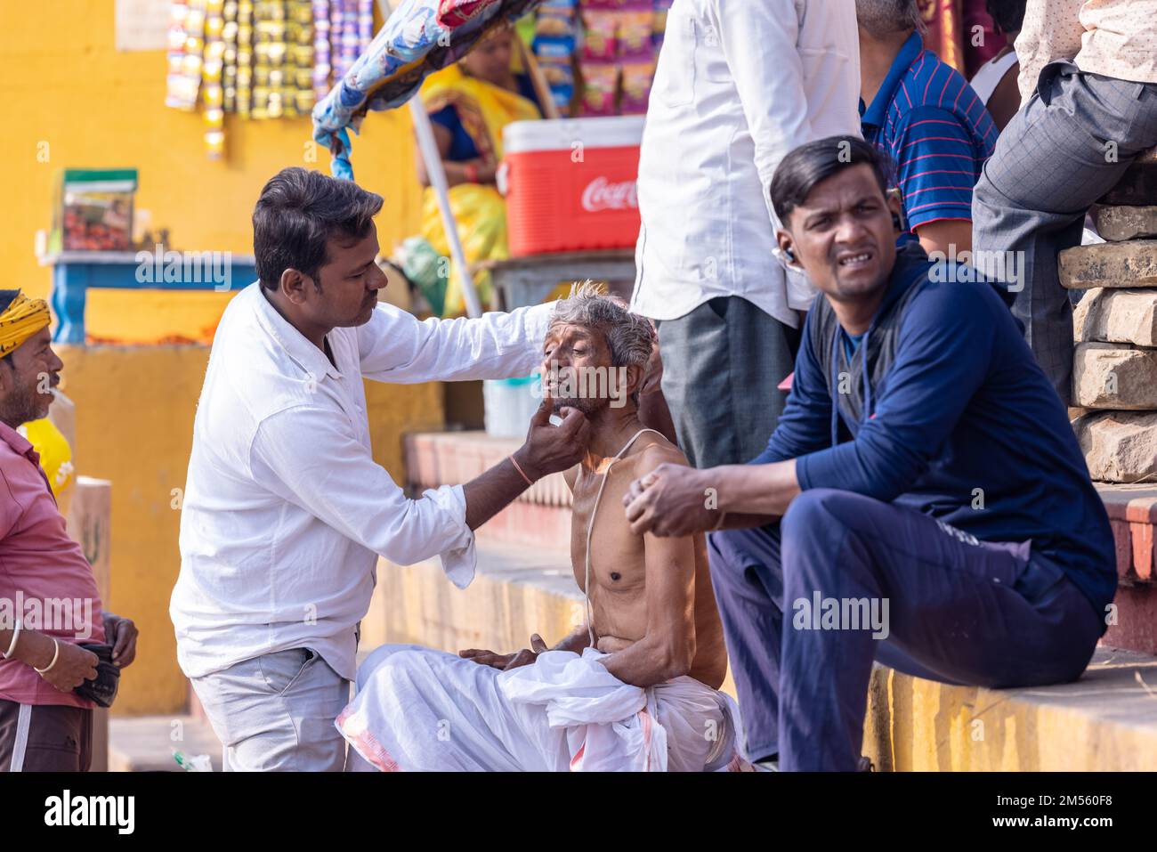 Varanasi, Uttar Pradesh, India - November 2022: Street barber ...