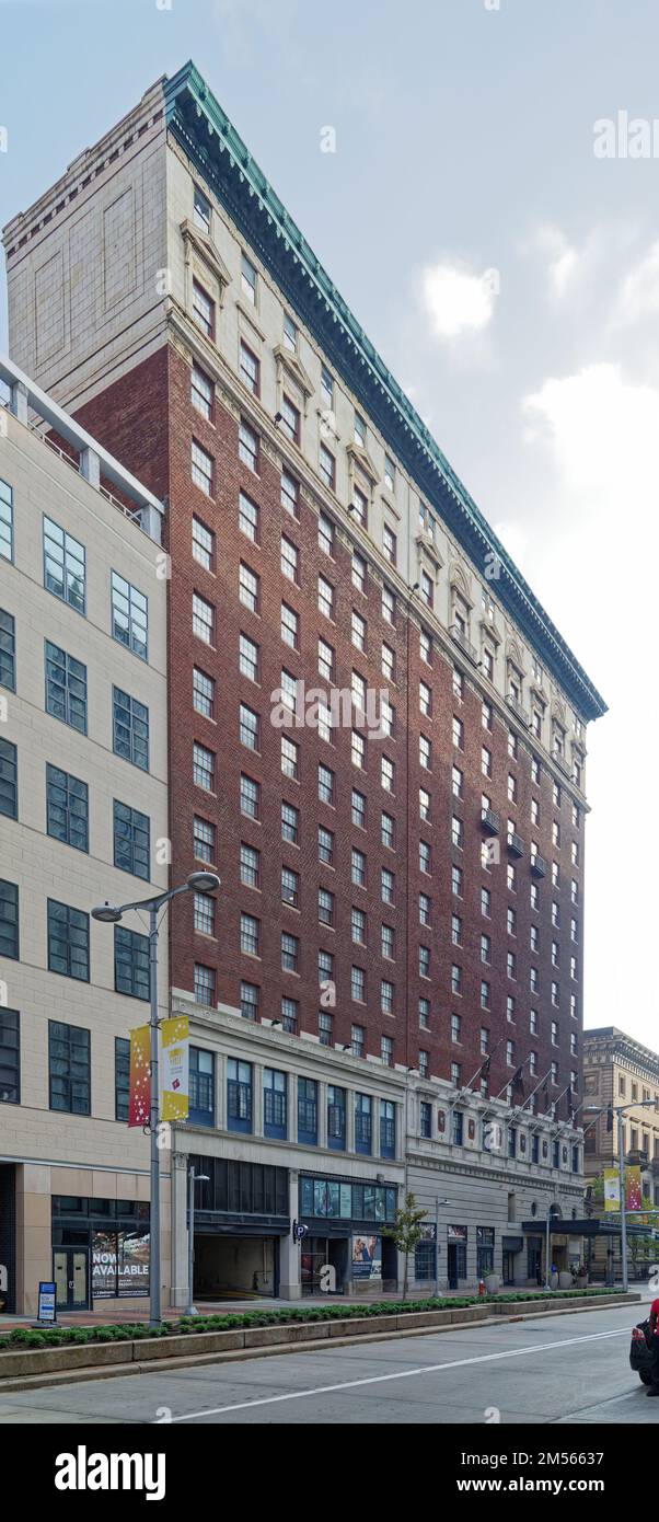 Statler office tower hi-res stock photography and images - Alamy