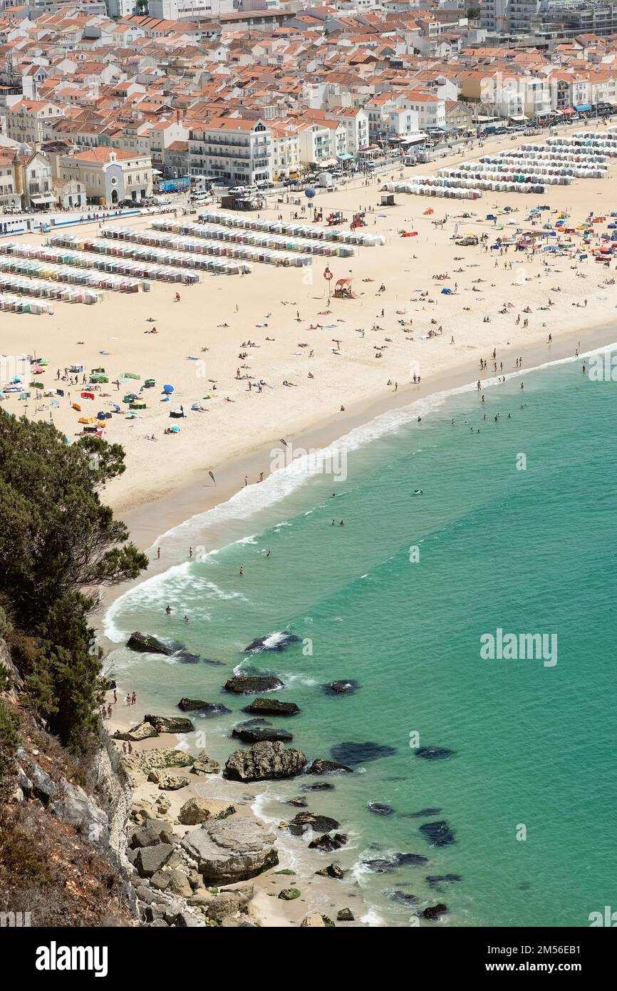 Nazare portugal 16 august hi-res stock photography and images - Alamy