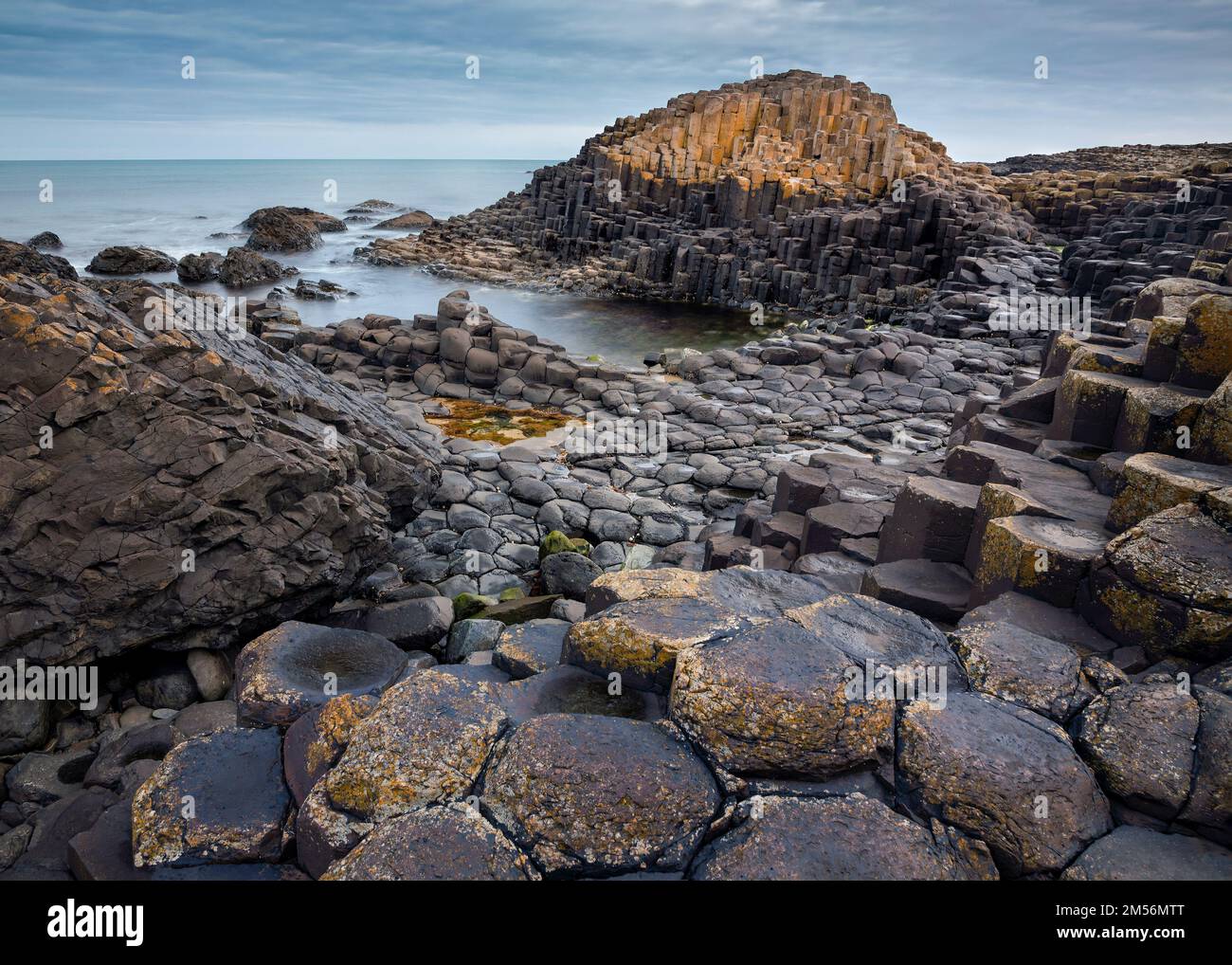 Giants causeway and causeway coast world heritage site hi-res stock ...