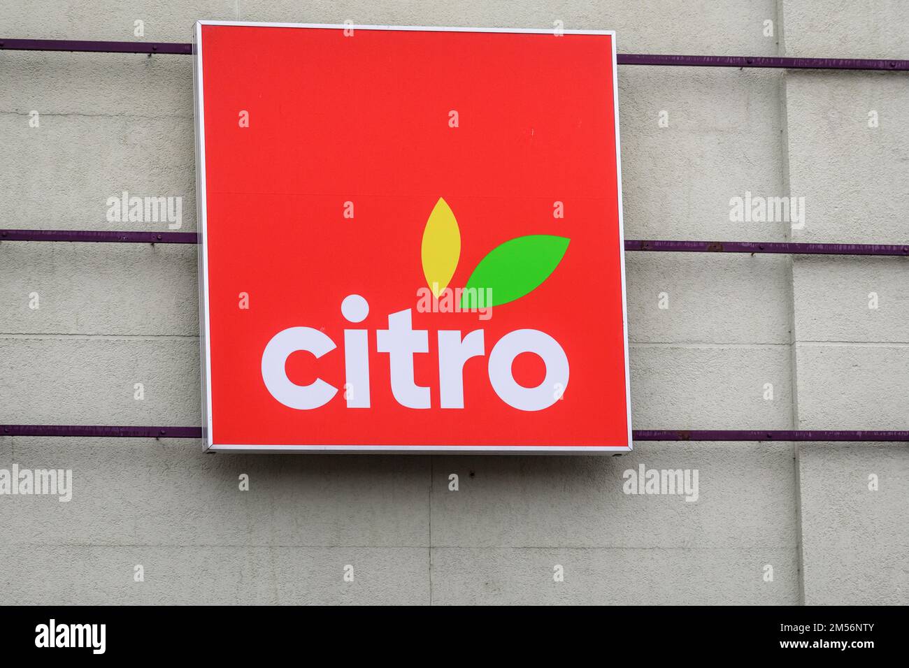 Citro store logo hi-res stock photography and images - Alamy