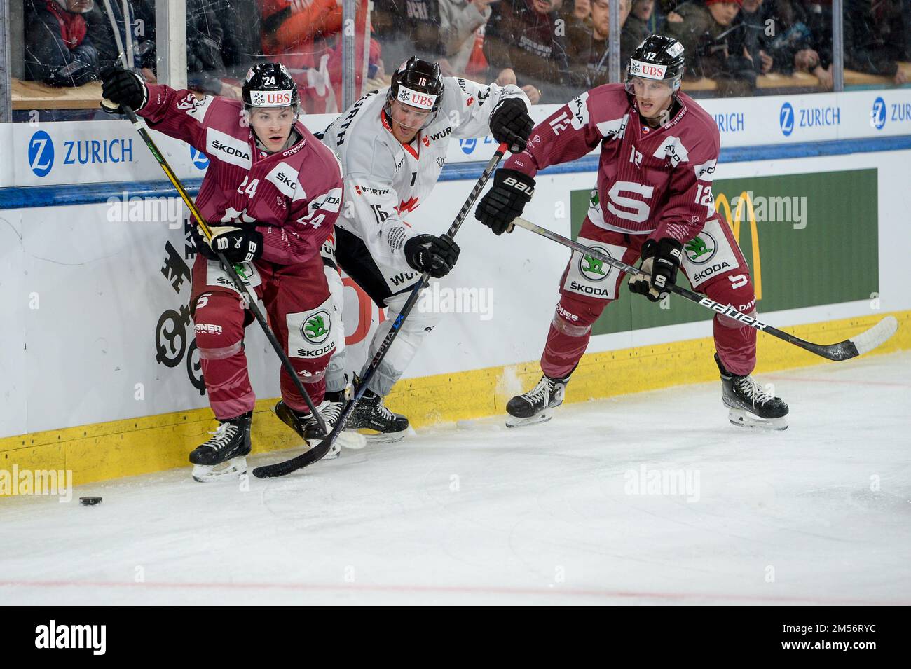 26.12.2022, Davos, Eisstadion Davos, Spengler Cup: HC Sparta Praha ...