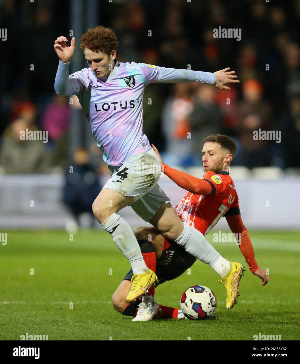 Efl championship luton hi-res stock photography and images - Alamy